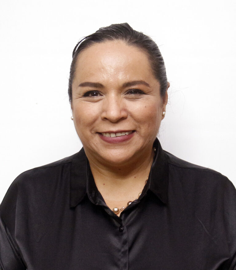 Mtra. Josefina Ramírez Tuero - Universidad Olmeca